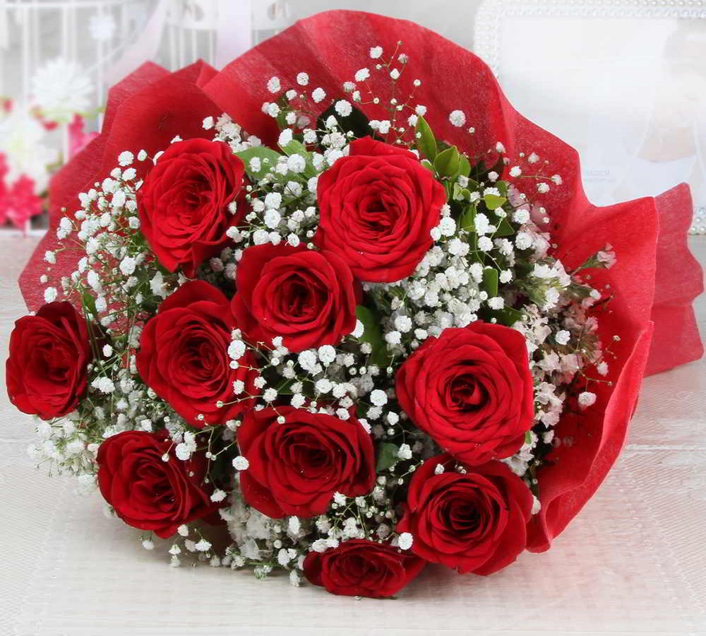 Red Roses Bouquet: The Timeless Expression of Love and Elegance ...